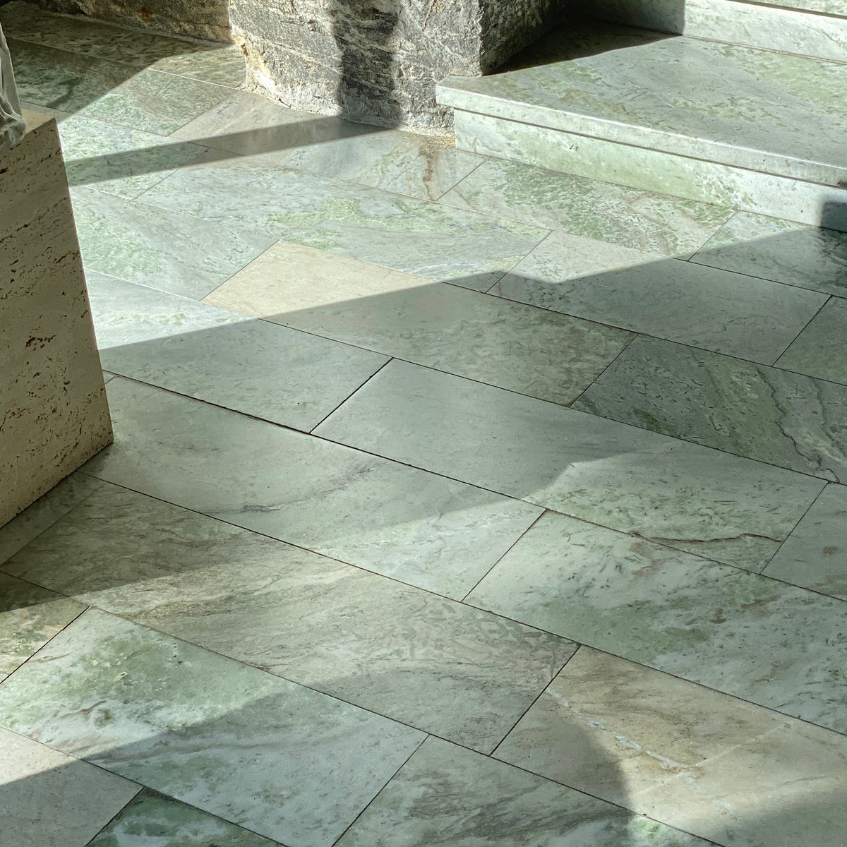 Kolmården marble honed – Östersjösten Aktiebolag